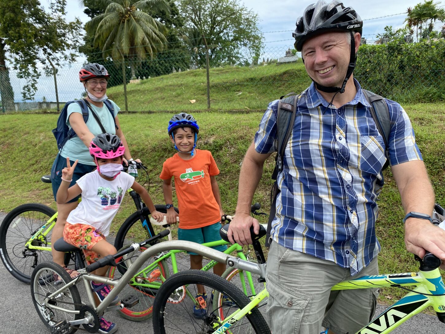 Malay Kampongs, Kuching Day Tour by Bicycle | Paradesa Borneo