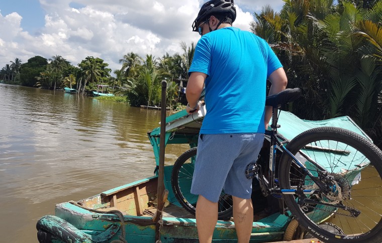 Malay Kampongs, Kuching Day Tour by Bicycle | Paradesa Borneo