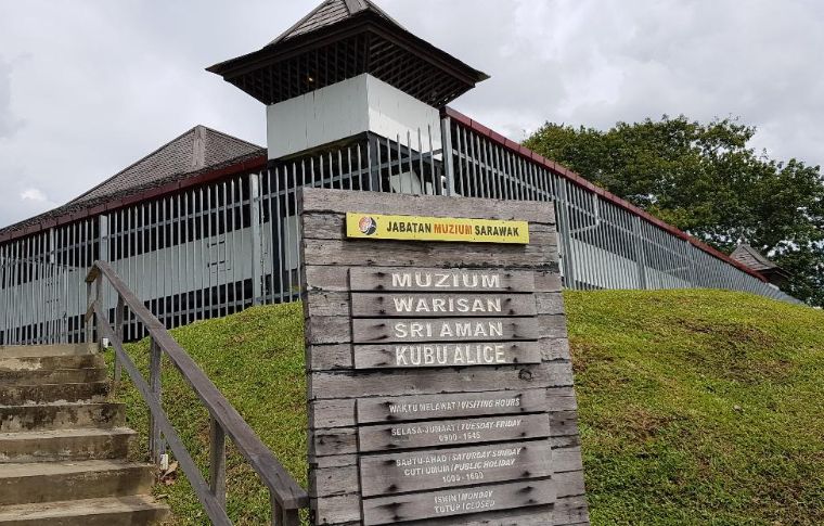 Sarawak 11-Day Tour | Coastal & Interior | Paradesa Borneo